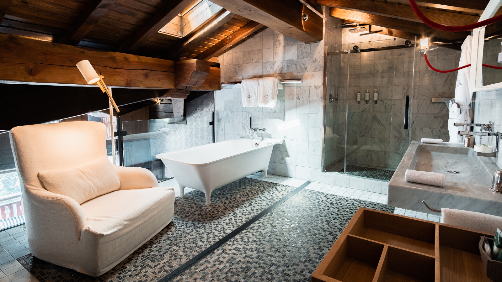 Le Blizzard 5 Star | Luxury Ski Hotels Val d'Isere | Oxford Ski